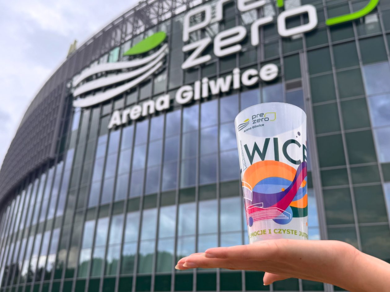 A Standing Ovation for Sustainability ♻️